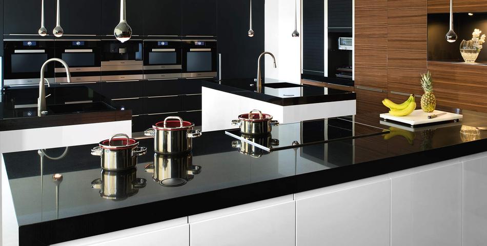 Kitchen Countertops | High-End Kitchen Worktops - Häcker Kitchen Dubai